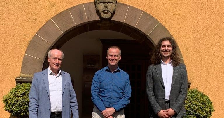 Erwin Köhler im Gespräch mit Cleebronns Bürgermeister Thomas Vogl